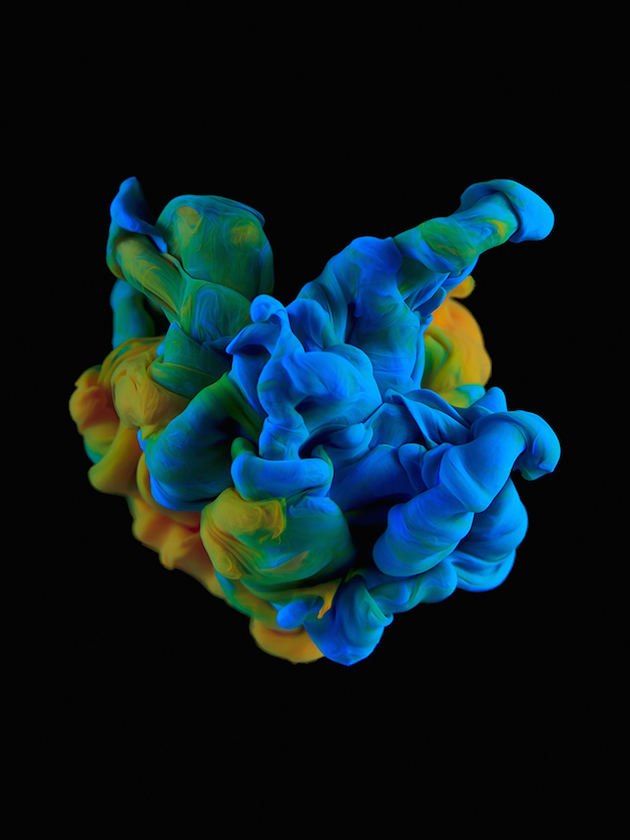Blackground by Alberto Seveso – Feel Desain | your daily dose of creativity