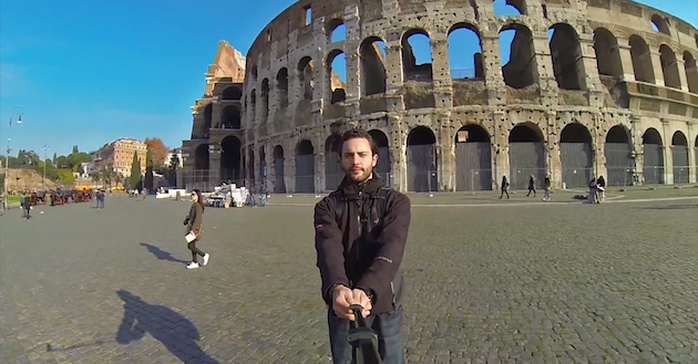 Selfie around the World – Feel Desain | your daily dose of creativity