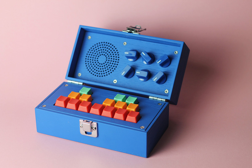 The open source hardware synth based on Axoloti core – Feel Desain ...